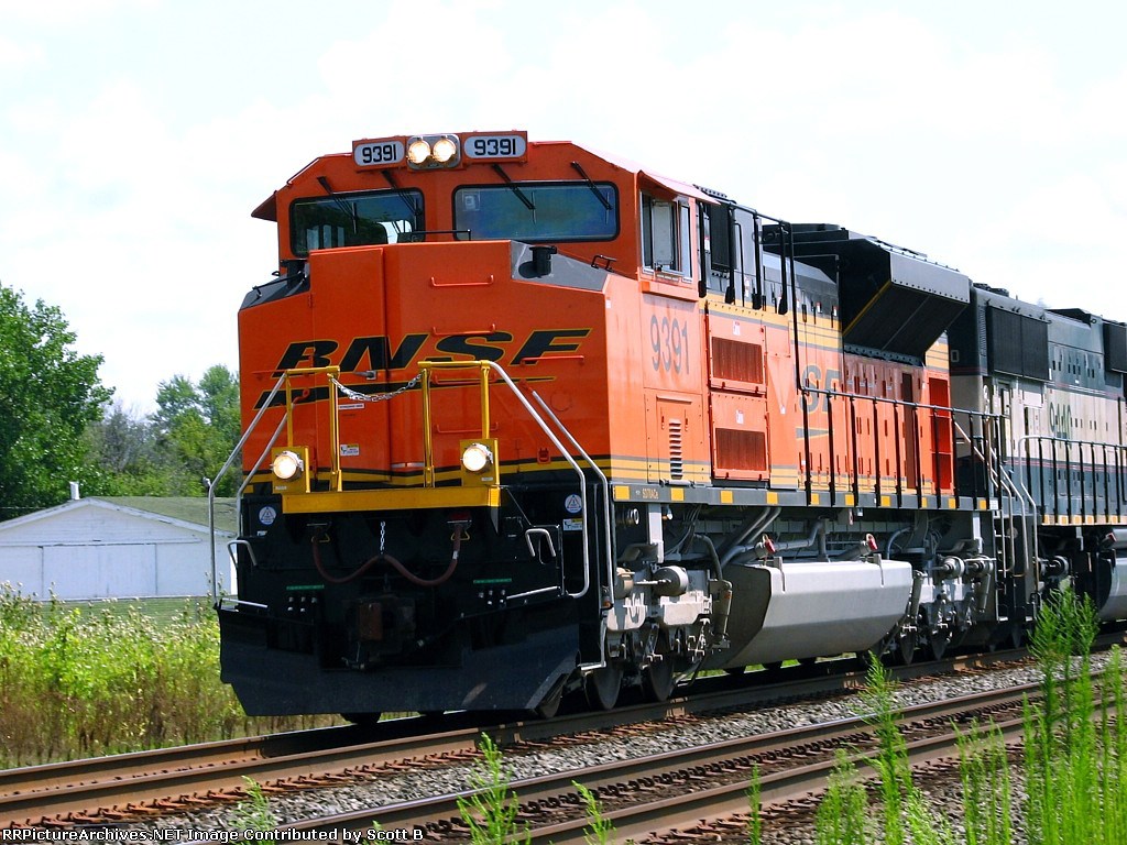 BNSF 9391 667